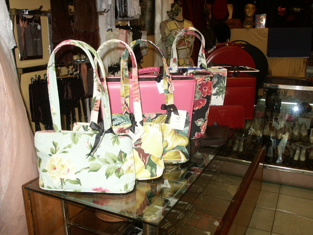 Circa Gallery – Circa Vintage Clothing